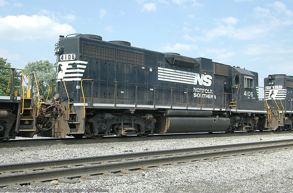 NS GP-38AC 4106